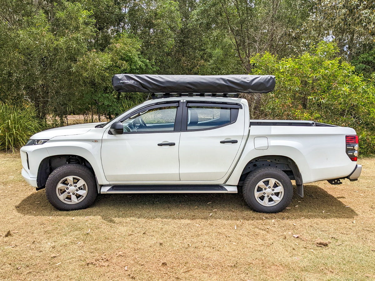 SALE OUTBOUND Shield 3 Freestanding Awning – Supa Peg Australia